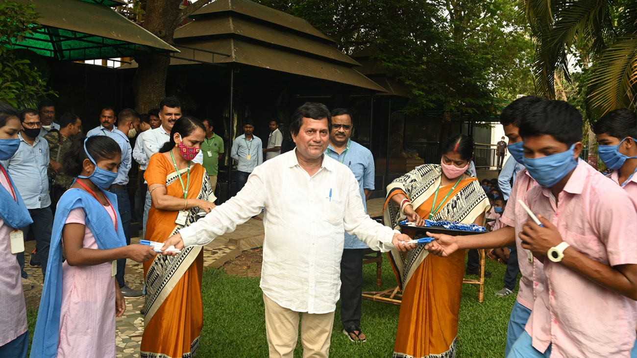 Record 2220 KISS Students to appear in Class X Board Exam | KIIT ...