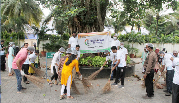 KIMS Organises Massive Swachhata Hi Seva Drive on Campus | KIIT ...
